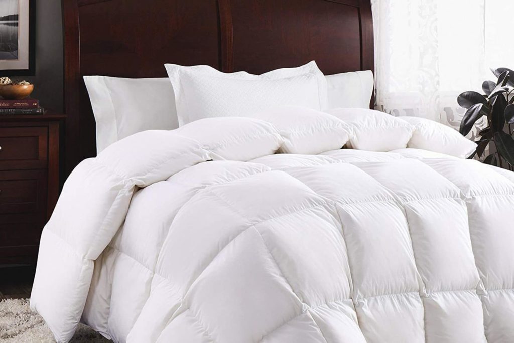 Best Down Comforter 2025: Our Top 7 Choices Compared