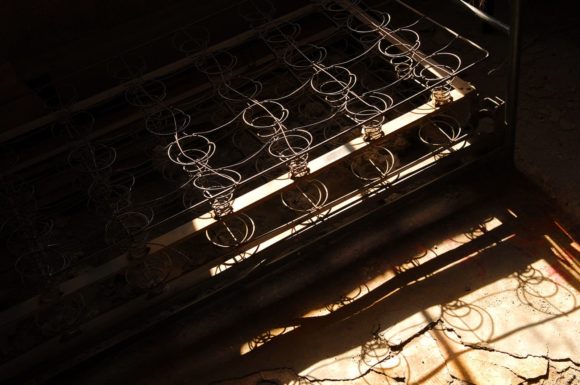 Who Invented the Bed? A Brief History on Beds and How They Evolved ...